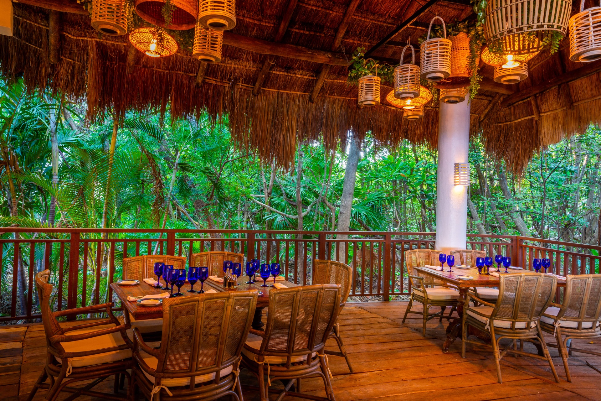 Sandos Caracol | Bars & Restaurants